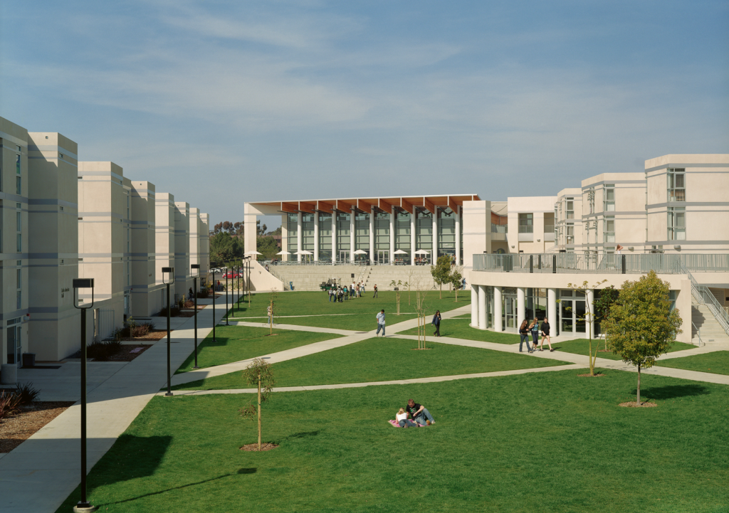 UCSD Eleanor Roosevelt College - GLO Architecture